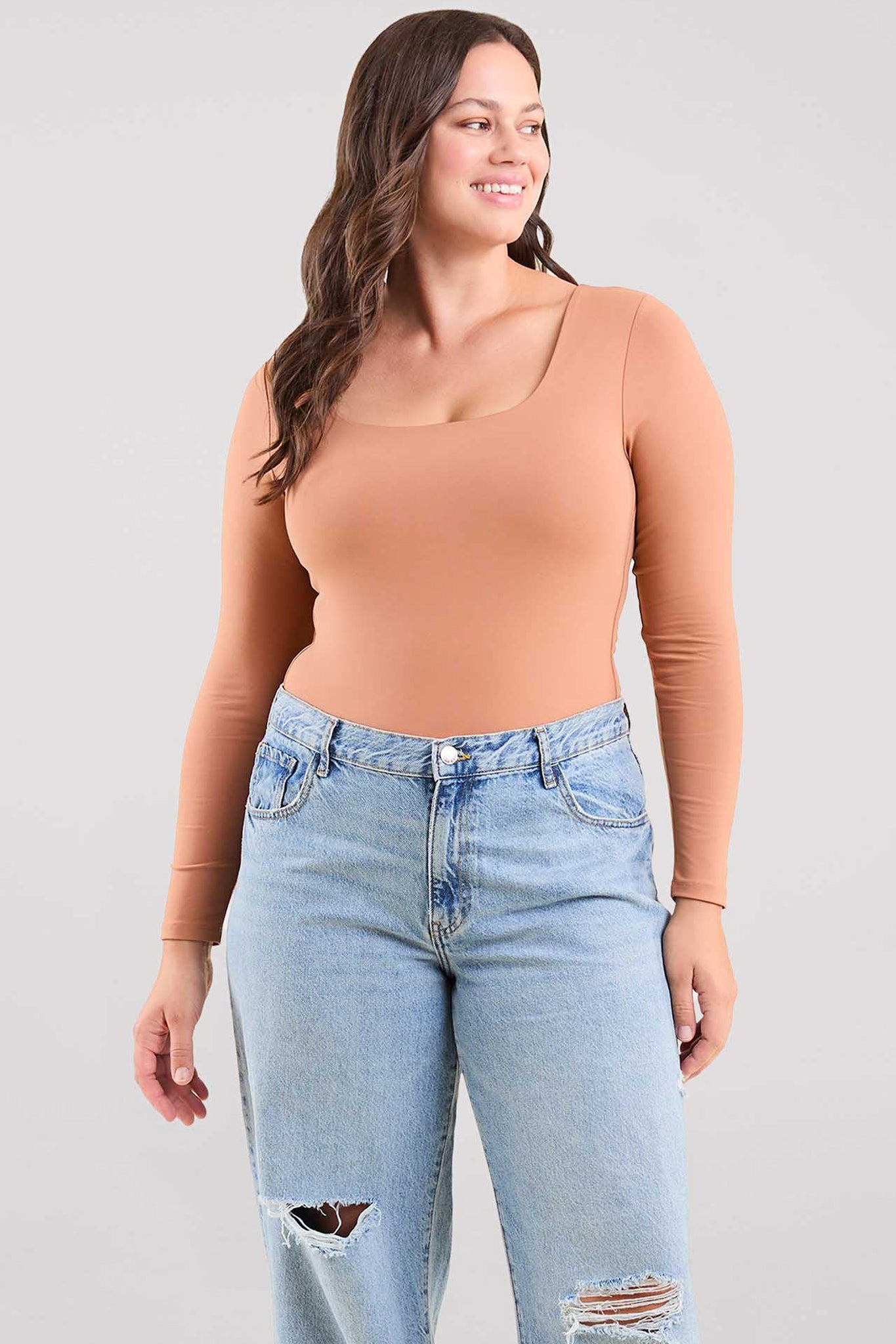 Long Sleeve Square Neck Bodysuit | Clay – nuuds