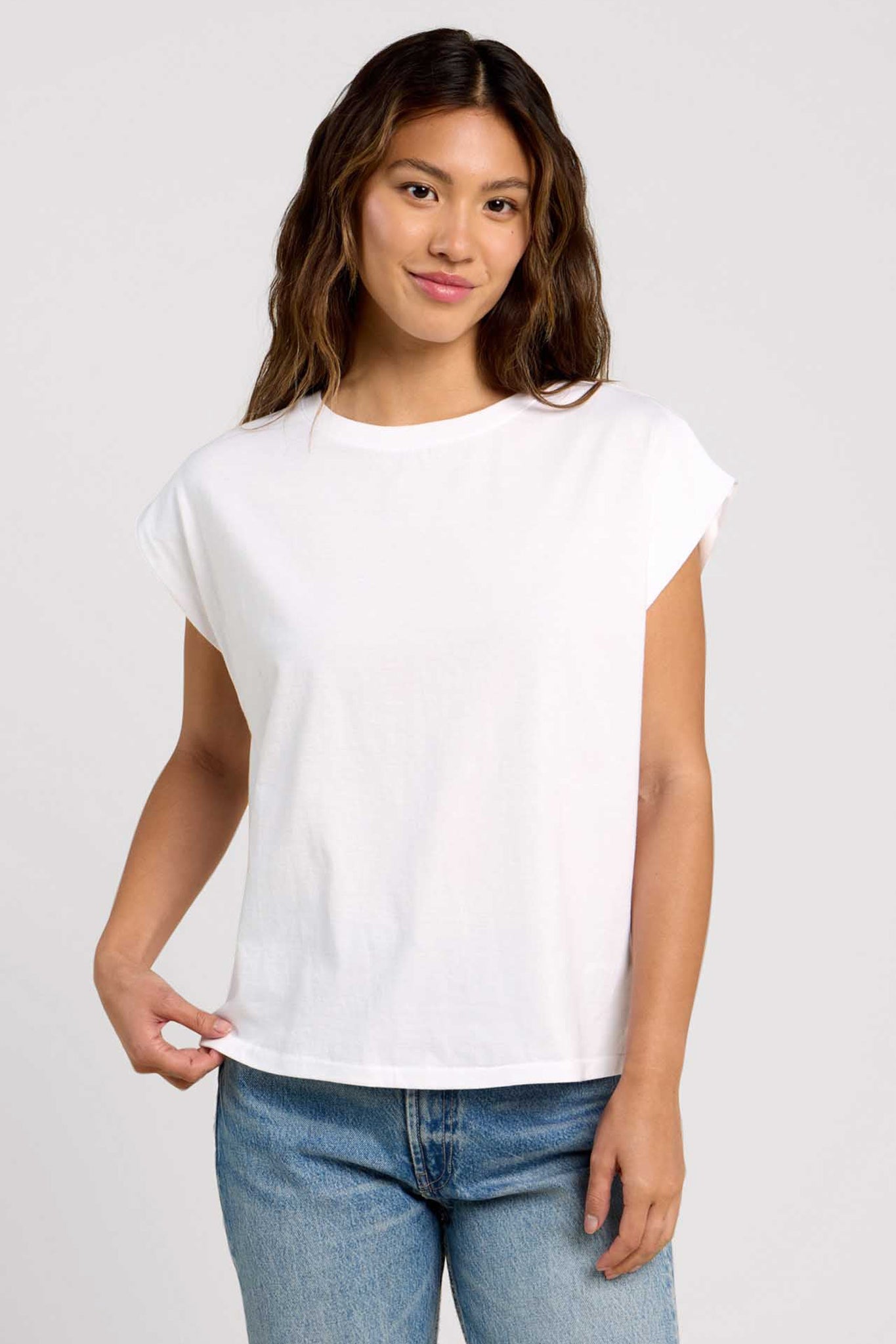 Soft Cotton Muscle Tee | Women’s Sleeveless Cotton Tee – Soft Jersey ...
