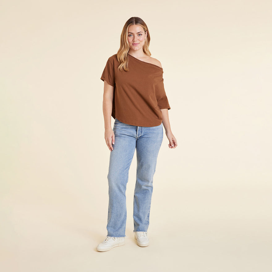 Off The Shoulder T-Shirt | Chocolate